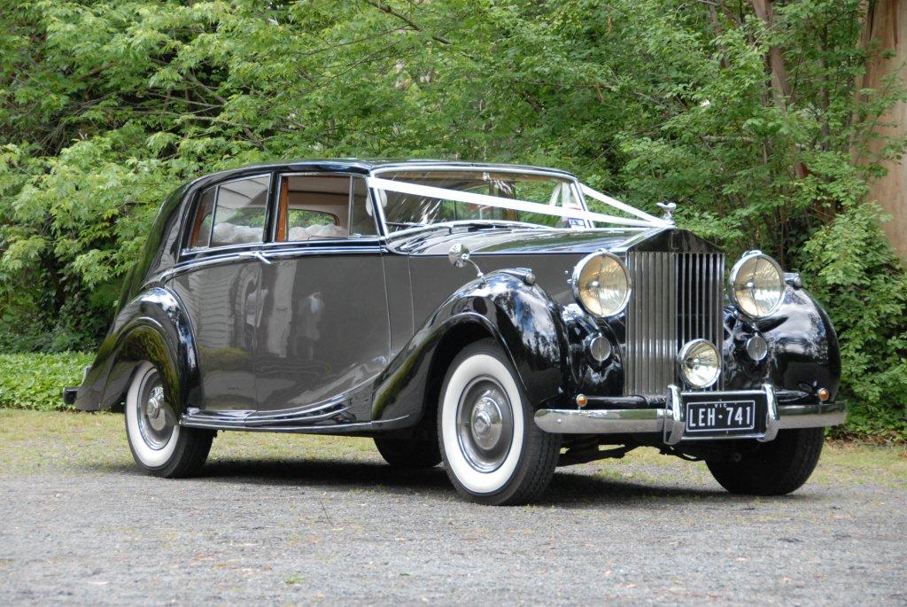 Classic Rolls Royce Wedding Car Melbourne - RSV Limo Hire